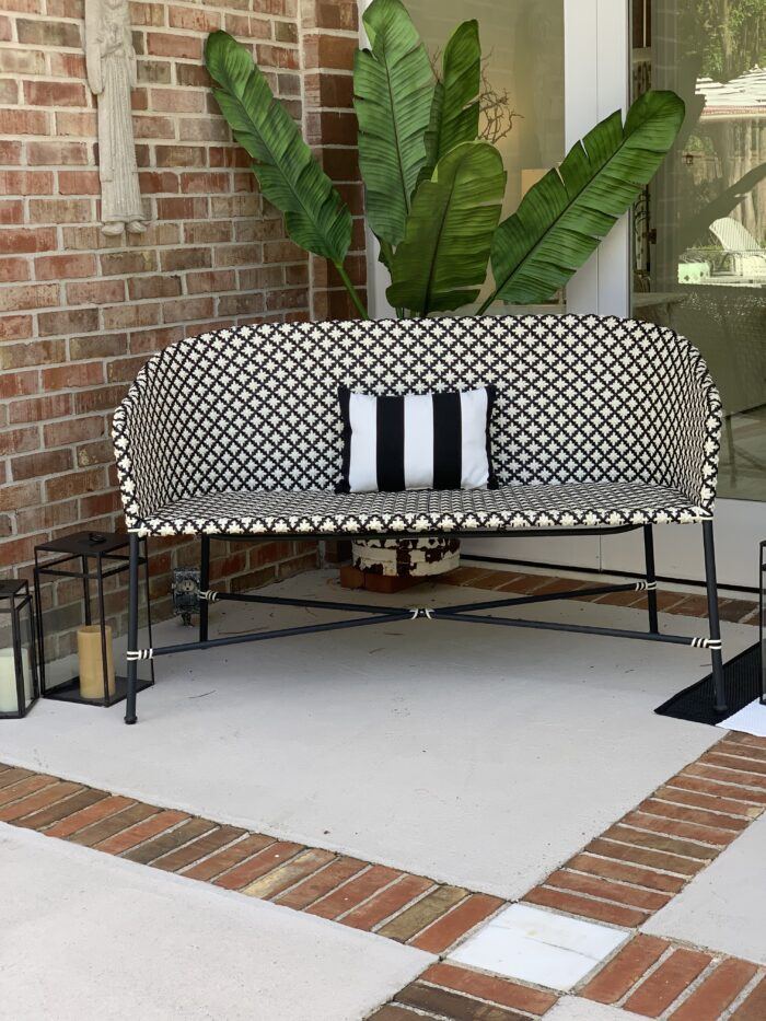 Seating Areas for Your Outdoor Oasis - Danielle Yancey